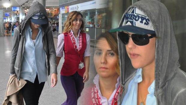 ÜNLÜ OYUNCU TANINMAMAK İÇİN BAŞINI KAPATTI ! » Apron 24 Havacılık ...