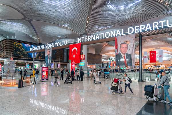 İGA İSTANBUL HAVALİMANI’NDA 100. YIL COŞKUSU » Apron 24 Havacılık ...